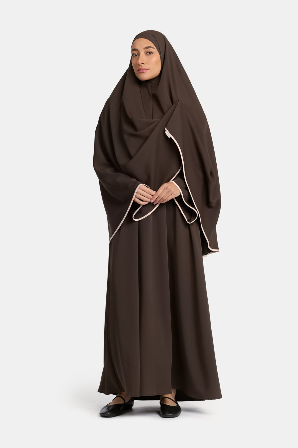 Magnet abaya and khimar set Deep Brown – OEMAAYAH